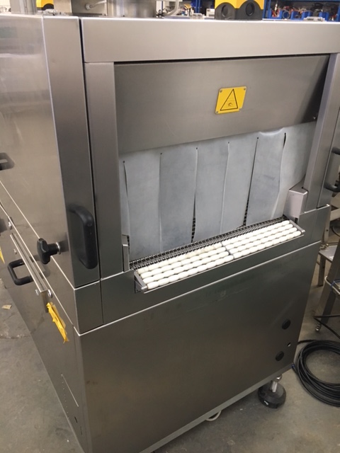 Cryovac ST98 heat shrink tunnel - Food Machinery